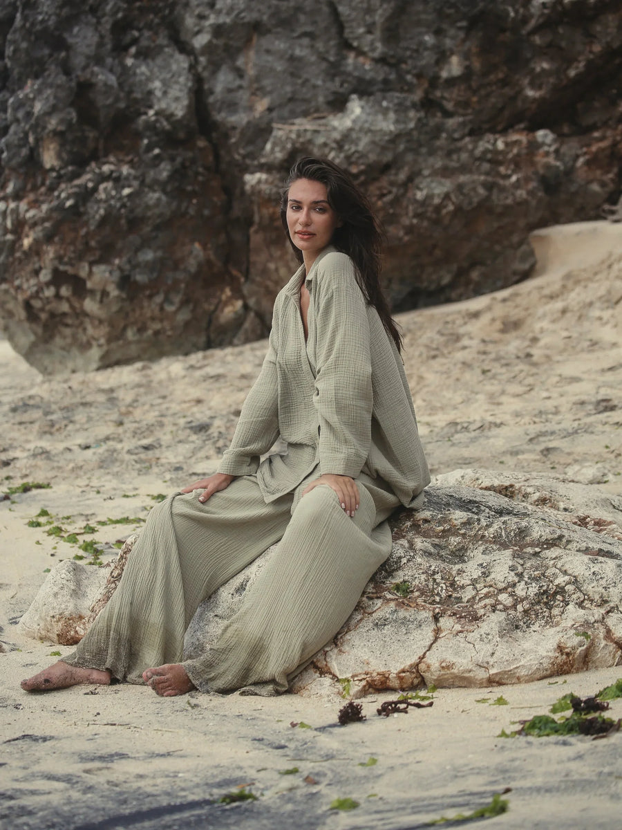 Sarah Alexandra: The World's Finest Shirts for Women | elizabeth + Bern